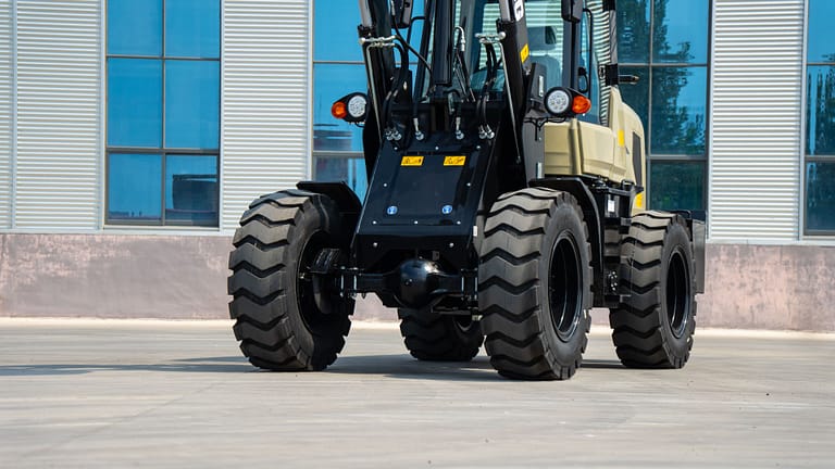 HZM 25G Front End Loader for sale - South Africa - HZM